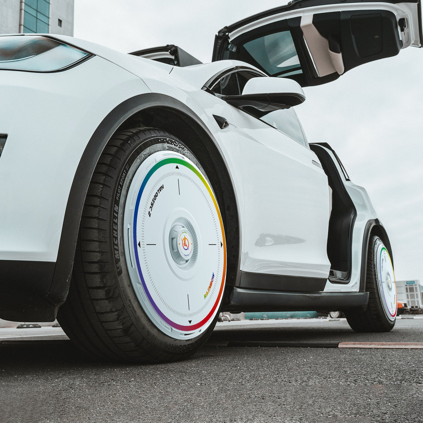 HALODISC 2 Rainbow Road White Tesla Covers | 3/Y/X/S | HALOBLK